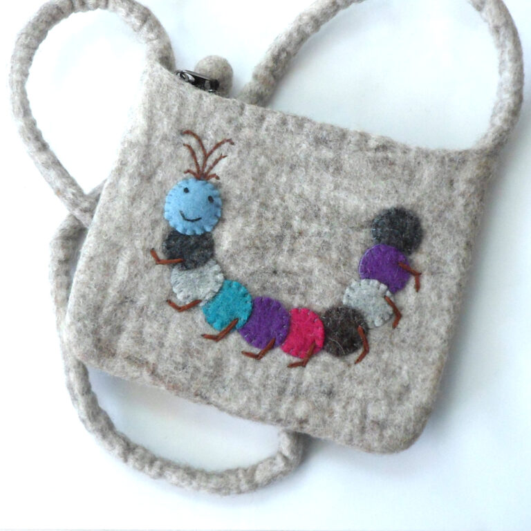Caterpillar shoulder bag - grey - Koseli