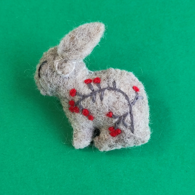 Rabbit brooch - Koseli