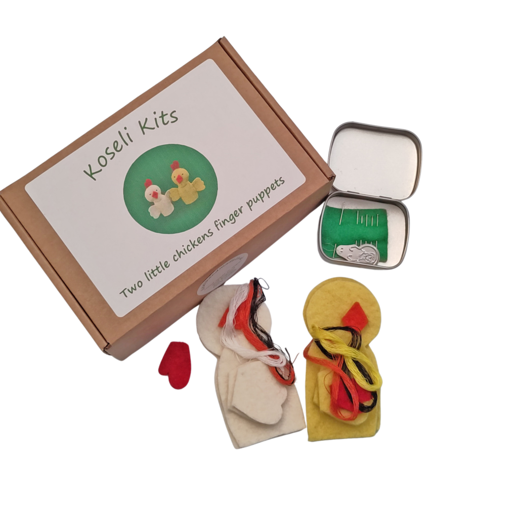 Sewing kit - chicken finger puppets - Koseli
