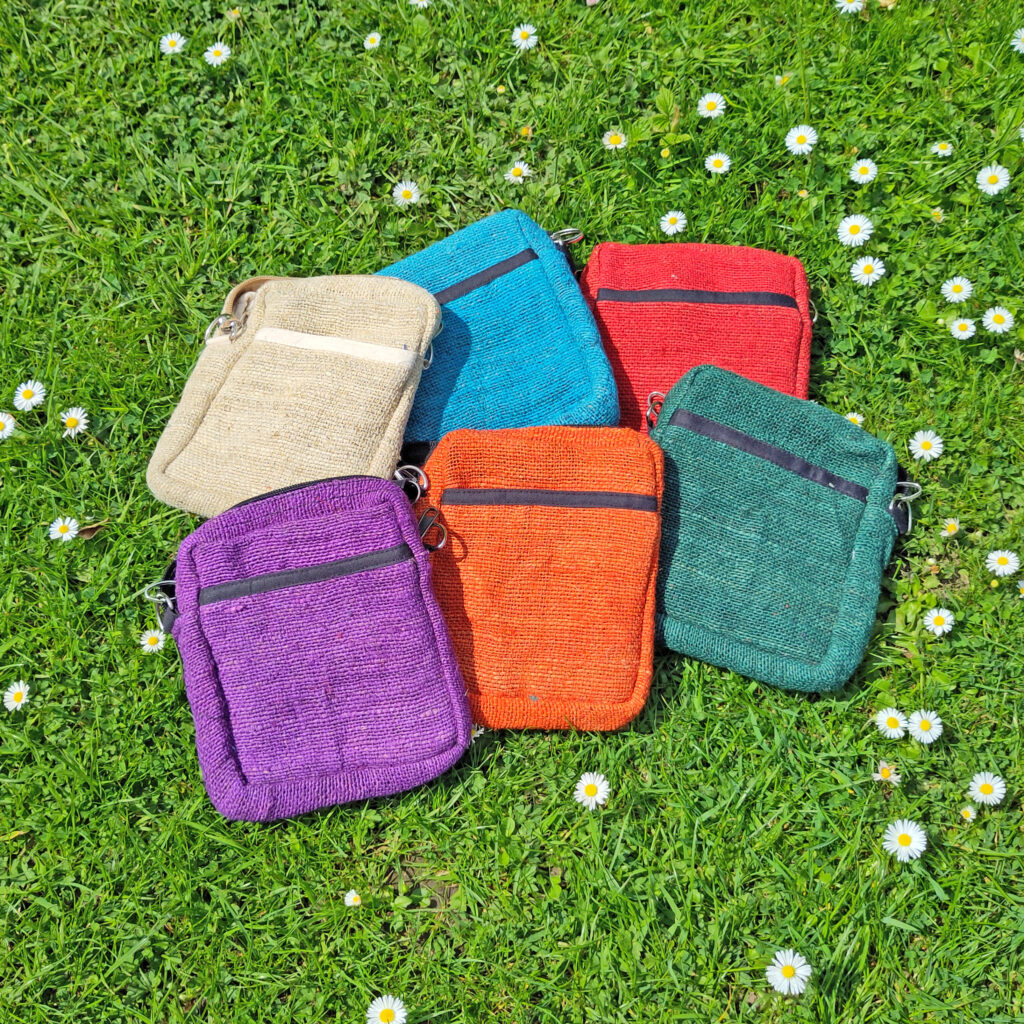 Hemp side/passport bag - Koseli